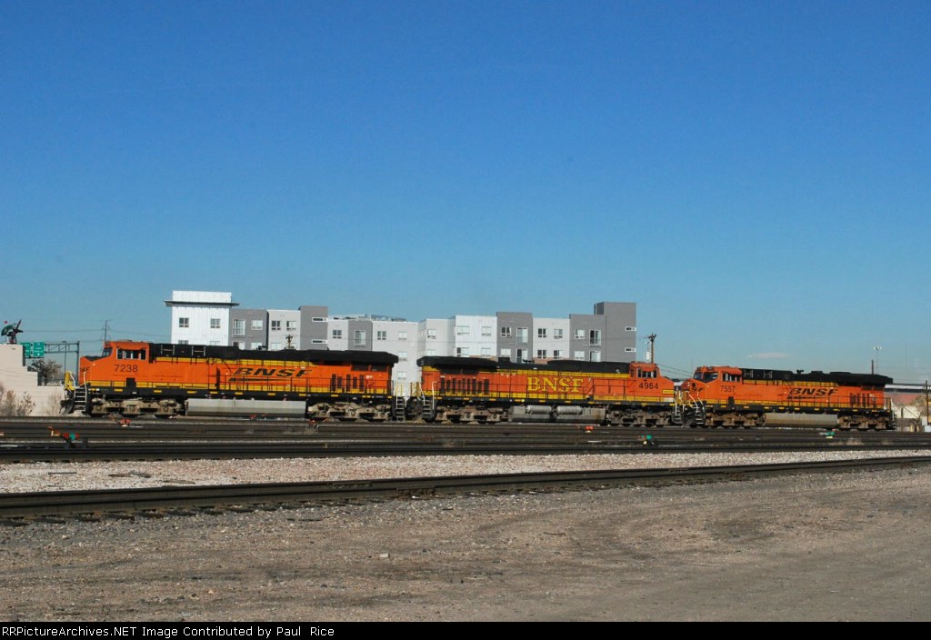 BNSF 7238/4964/7557 Moving Into The Fuel Track
